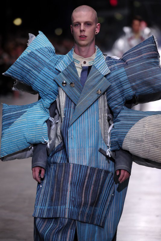 2016 BA2 / Show Images / Heegu Yang – Antwerp Fashion Department